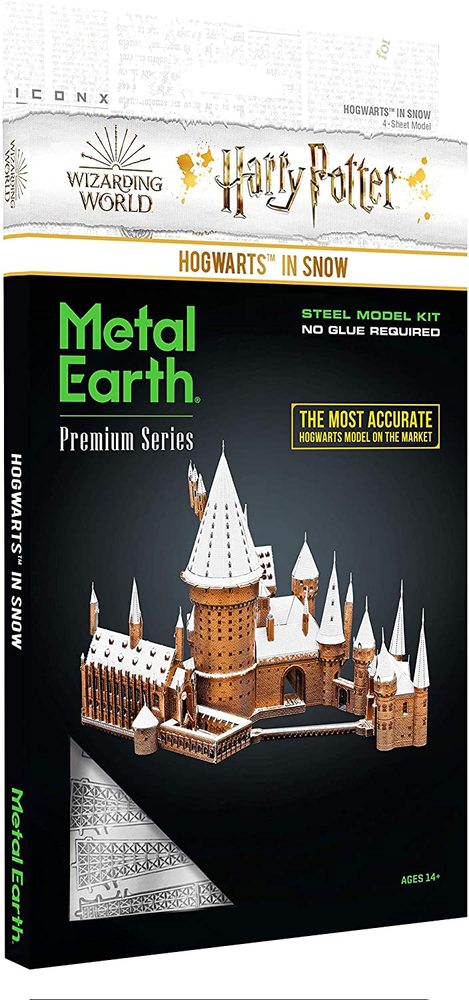 Hogwarts Castle Model Kit
